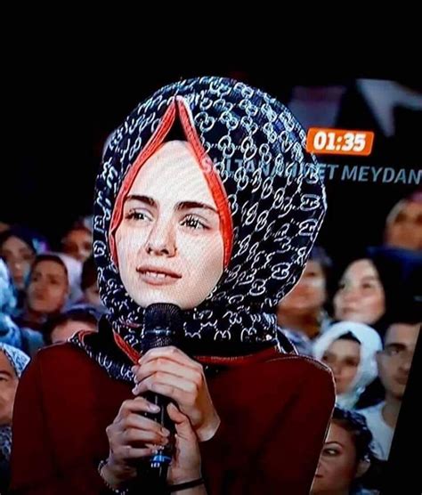 Pin By Adamın Biri On Cıfıt çarşısı Sherlock Funny Funny Mood Pics