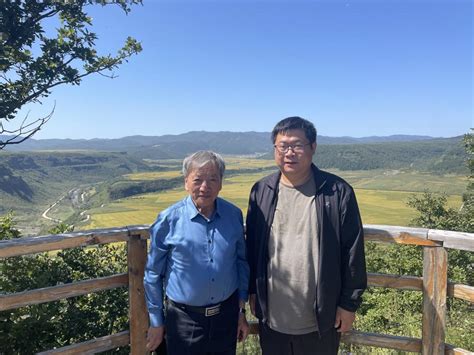 中国科学院院士刘嘉麒到和龙大洞遗址现场考察 辽宁大学考古文博学院