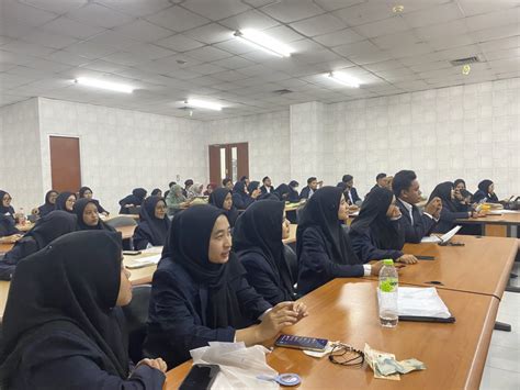 Diseminasi Hasil Magang PBA FITK UIN Malang Tampilkan Berbagai Karya