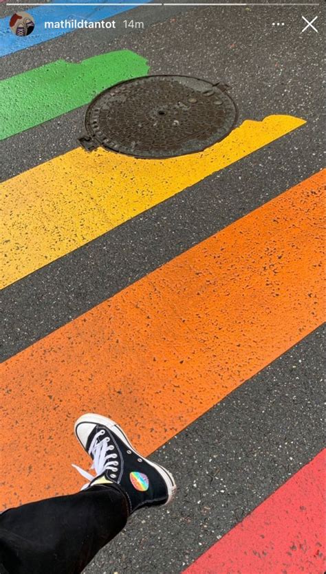 Mathildtantot On Ig Sport Nike Logo Field