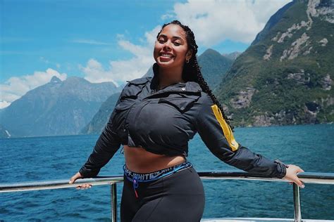 Picture Of Tabria Majors