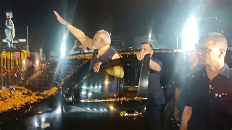 Pm Modi Begins 10 Km Roadshow In Ranchi Pm Modi Begins 10km Roadshow