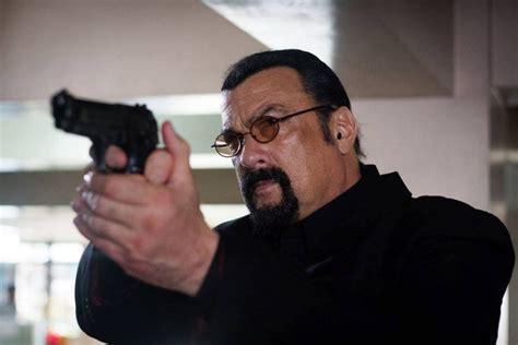 Steven Seagal Filmek Képek Díjak Személyiség Adatlap Mafabhu