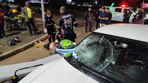 Motorista de Audi é preso após grave acidente moto na Jorge