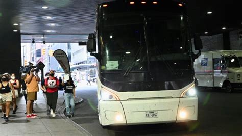 Texas Arizona Bus Migrants From Border To Cities To Make Statement