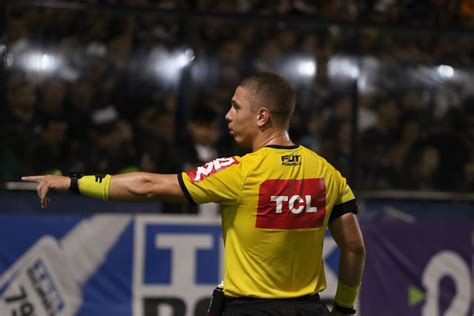 CBF define arbitragem da primeira partida entre Águia e São Paulo pela