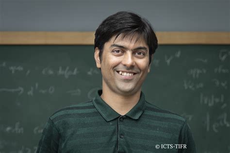 Suvrat Raju Awarded The 2019 Ictp Prize Icts