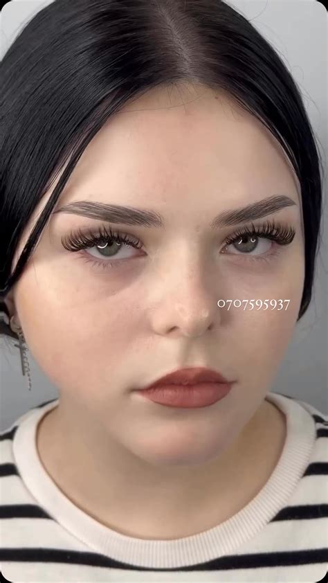 РЕСНИЦЫ МАНИКЮР БИШКЕК ОБУЧЕНИЕ Хлопай ресницами и взлетай 🥰😍 Идеальное наращивание ресниц 🫰🏻