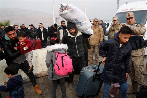 Retorno De Refugiados Em Grande Escala Pode Sobrecarregar Síria Diz