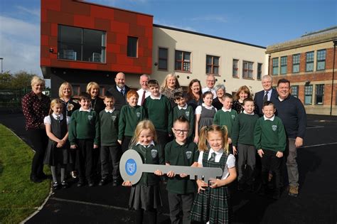 Crosshouse Primary And Communication Centre Key Handover