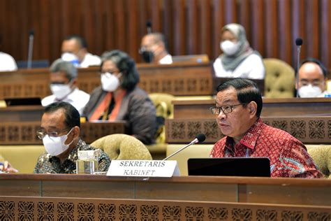 Sekretariat Kabinet Republik Indonesia Rapat Kerja Sekretariat