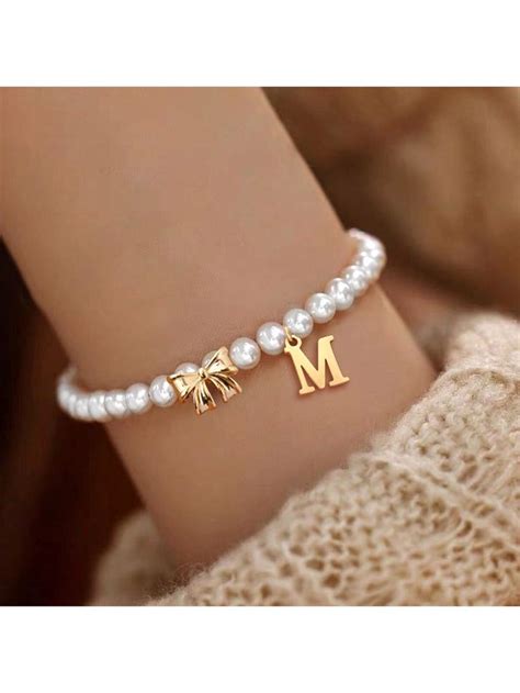 1 Pezzo Braccialetto Con Perline Di Pendente Iniziale E Fiocco In Acciaio Inossidabile Alla Moda