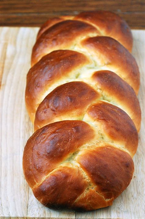 Challah Bread Vs Brioche At Molly Cruz Blog