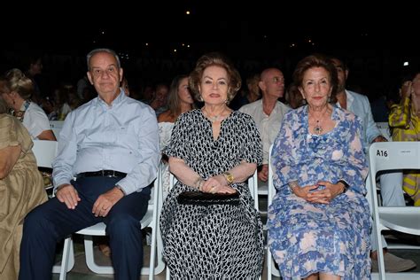 Şevket Sabancı Erol Evgin şarkılarıyla Anıldı İzmir Haberleri