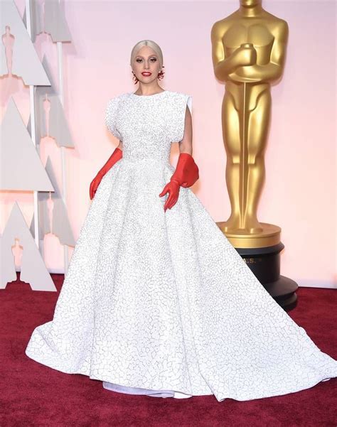 Plus belles robes de stars découvrez les plus belles robes de stars sur le tapis rouge Elle
