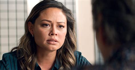 Vanessa Lachey Says Goodbye To Hawaii After Ncis Cancellation Us Weekly