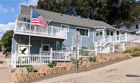 611 S Main St Alma Wi 54610 Mls 6432472 Coldwell Banker