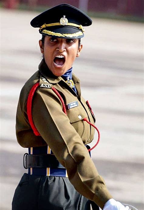 Lt Bhavana Kasturi Becomes The First Female Officer To Lead All Male