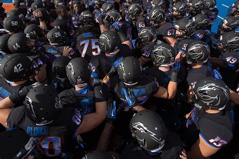 The Blackout Is Back Boise State Unveils Color Schemes For 2019