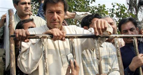 عمران خان کی پہلی‘ گرفتاری کن حالات میں ہوئی تھی؟ Independent Urdu