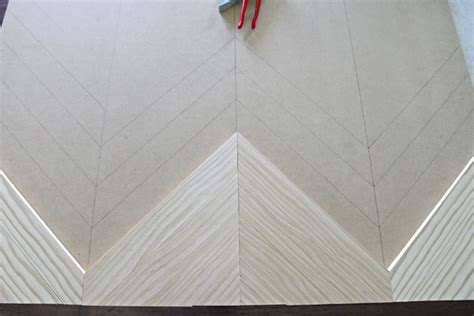 Iheart Organizing Diy Herringbone Pattern Headboard