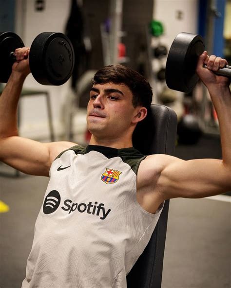 Pedri Is Back 👀 Jugadores De Fútbol Fotos De Barcelona Fc Futbol