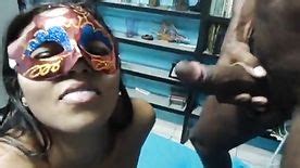 Esposa Engolindo Porra Fresca Do Amante E Marido Corno Filmando A