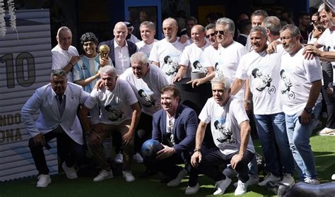 Homenaje A Dos Años De La Partida De Maradona En Qatar