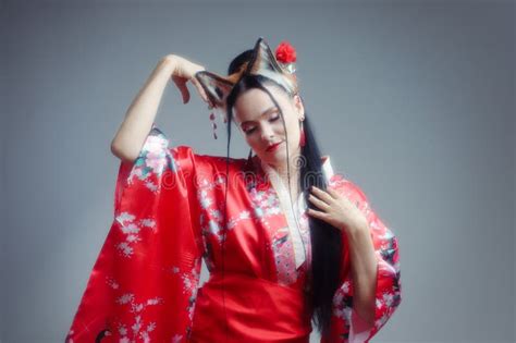 Woman In Her 40s Wearing Japanese Clothes Stock Image Image Of Beauty