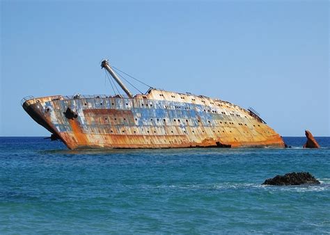 Significado De Naufragar