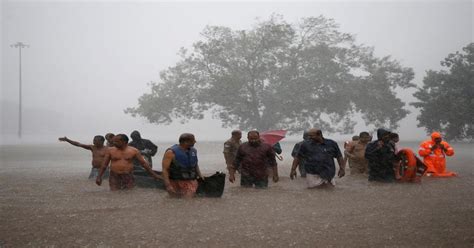 Kerala Floods Toll Rises To 59 Imd Issues Red Alert For 3 Districts