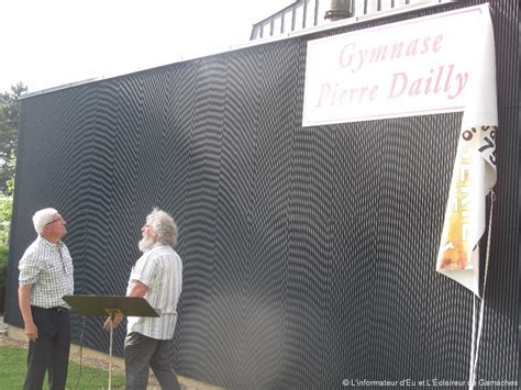 Pierre Dailly Immortalisé Sur Les Murs Du Gymnase Du Collège Gabrielle