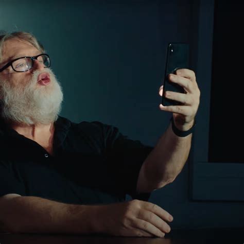 Gabe Newell 2013 Who Is Gabe Newell Lore In A Minute Gamers Corner