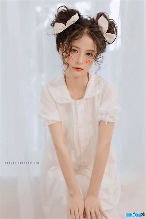 Hot Teen Vũ Đặng Châu Anh