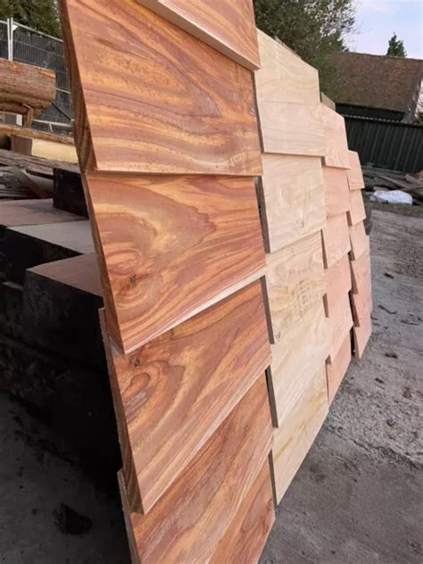 Western Red Cedar Shiplap Cladding 6” 8” 10” 250mm Up To 7m Lengths