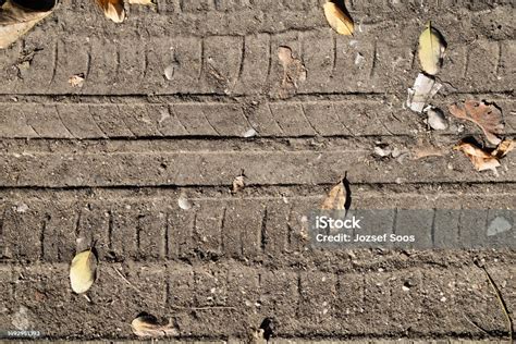 금이 간 추상적인 그런지 텍스처 노인 재료 표면 배경 풍화 효과 패턴 오래되고 더러운 배경 0명에 대한 스톡 사진 및 기타 이미지 Istock