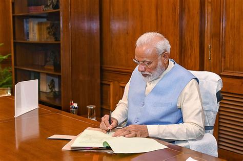 Modi Sarkar 20 Pm Modi And His Ministers Take Charge In Photos News18