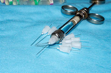 일회용 바늘을 가진 현지 치과 마취를 위한 카풀 주사기 마취약 선택 공동체에 대한 스톡 사진 및 기타 이미지 공동체 마취제