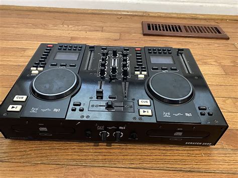 Edison Professional Scratch 2500 Portable Dj Controller Reverb