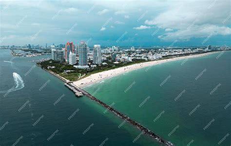 Premium Photo Miami Beach Skyline Florida Miami Beach City Skyline