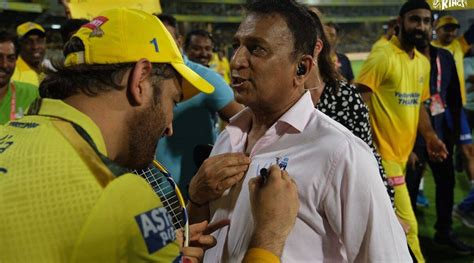 ‘emotional Moment Sunil Gavaskar Thanks Ms Dhoni For Signing An