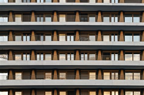 Edificios Cuerpos Salientes Archdaily En Español