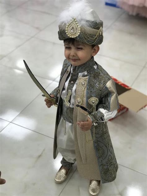 Аренда детских карнавальных костюмов Костюм зайки Фотограф Светлана Радченко Ивент агентство