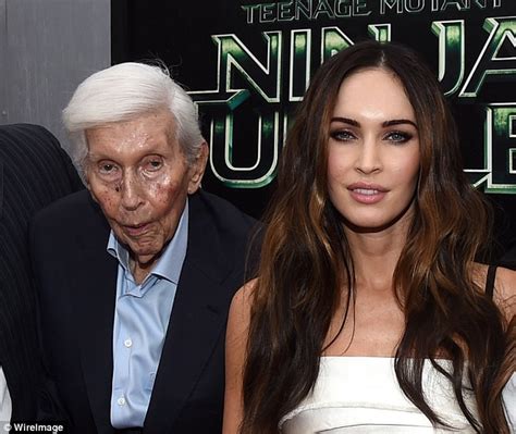 Sumner Redstone Filmed Naked By Employee While Watching Lesbian Kiss