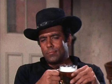 Pernell Roberts Measurements Bio Heightweight Shoe Size