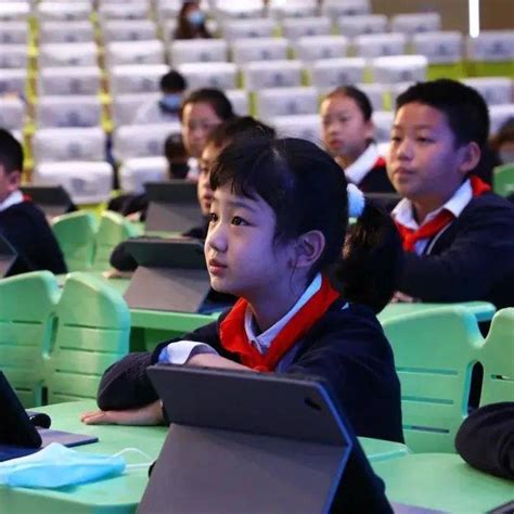 学科融合丨融合信息技术，赋能英语教学小学课堂绘本