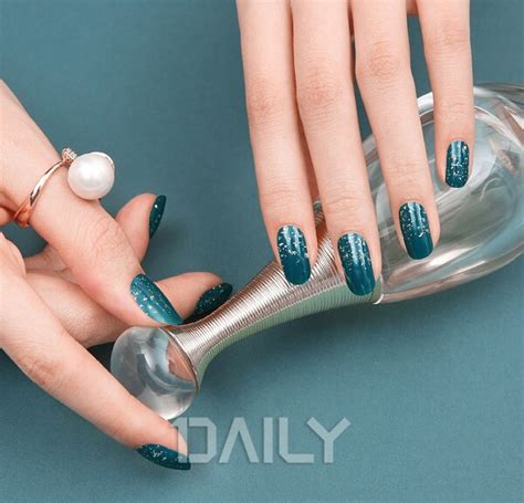 데일리 샵 안가고 네일아트 싸게 하는 법 뷰티 셀프네일브랜드셀프네일브랜드네일네일아트셀프네일아트네일숍데싱디바오호라지니핀