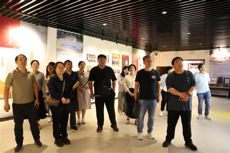 范蠡商学院开展党纪学习教育主题党日活动 南阳理工学院