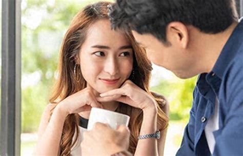 女人如果真想和你相处，往往会有这三个表现，和玩你真的不一样