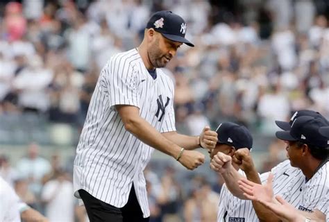 Former Yankees Teammates Request 14 Years After World Series Win With